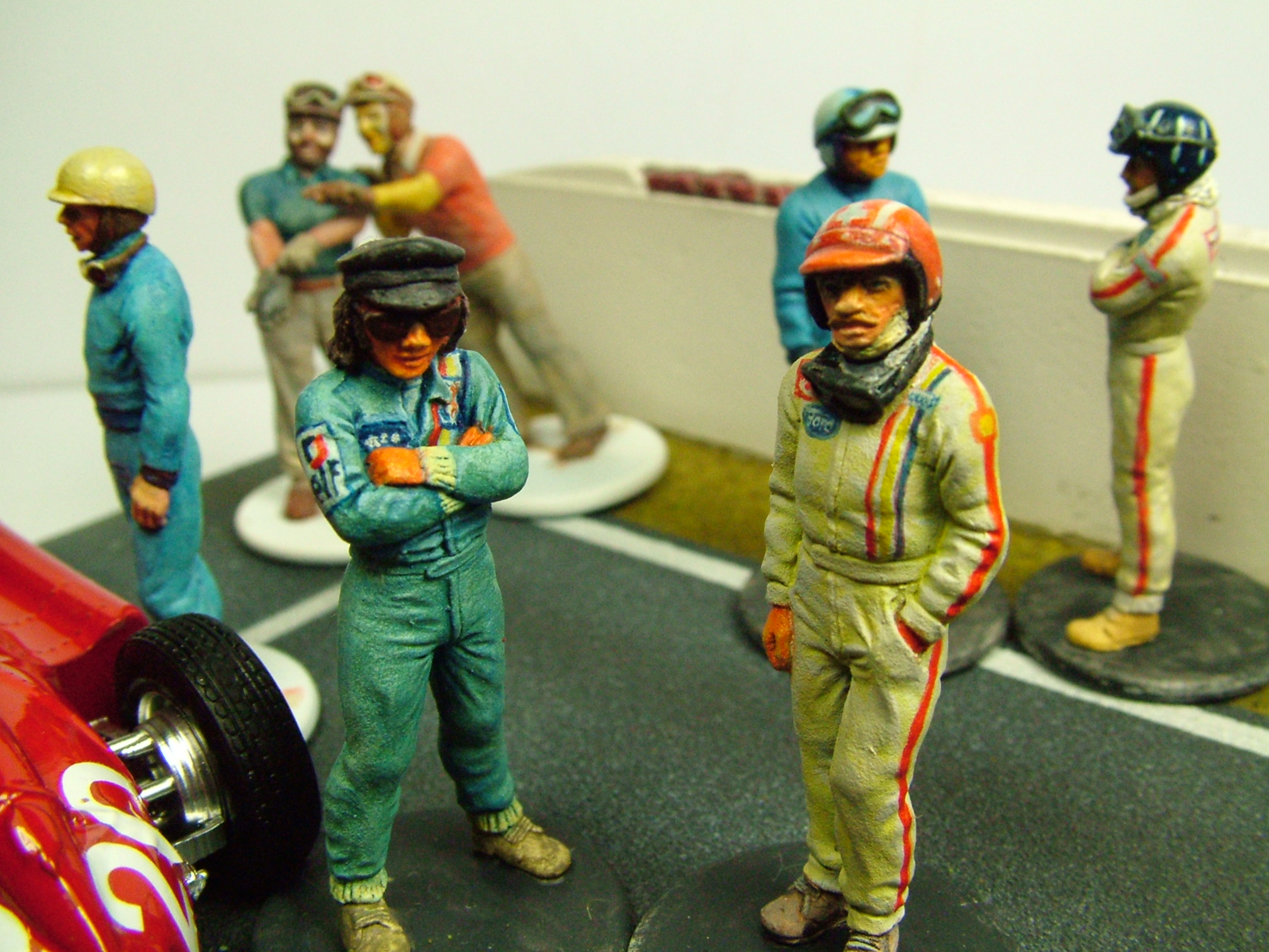 f1 forum figs 061 - Pauls (Mini) Art